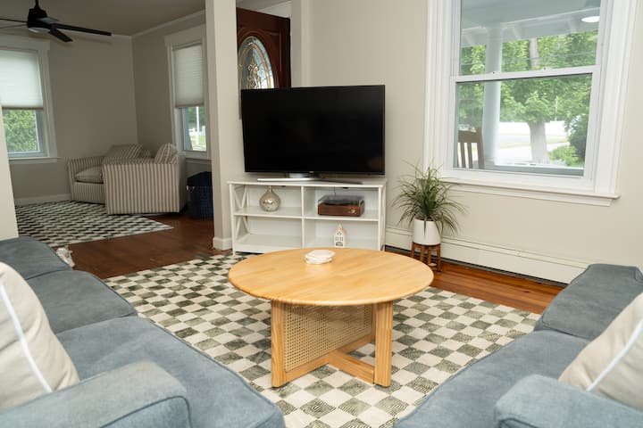 Homey Plymouth Condo - Nelson Beach, MA