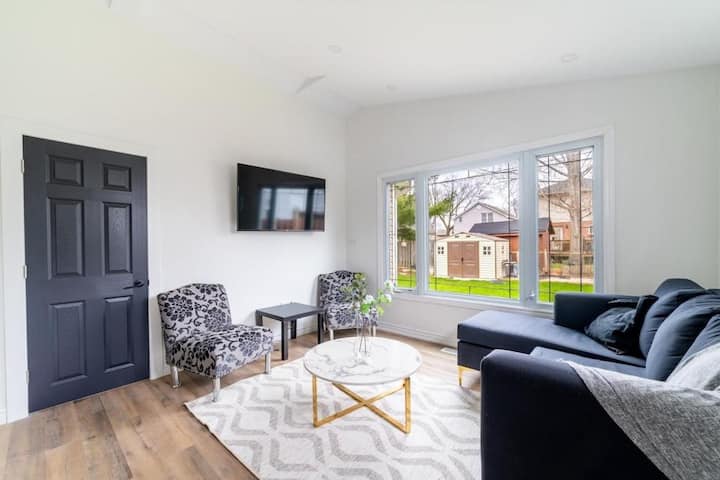Renovated 2 Br Near Canal, Downtown & Niagara - Welland