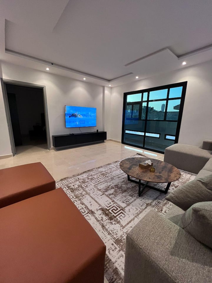 شقة في قلب الرياض في حي الورود B6 -تسجيل دخول ذاتي - Riad