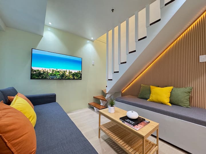 Up To 11 Guests - 4 Br - Fast Wifi - Pool - 2 Tv - Makati