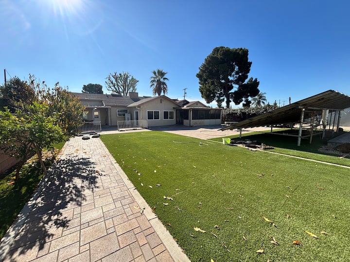 Q's Event House - Claremont, CA