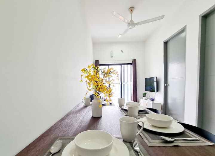 Vim Desa Park North Isp School Oneutama Ikea Pj Kl - Sungai Buloh