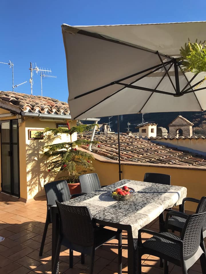 Appartamento 2 Con Terrazza - Spoleto
