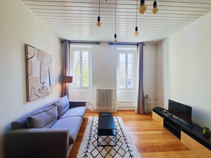 Appartement Spacieux En Centre Ville - Montélimar