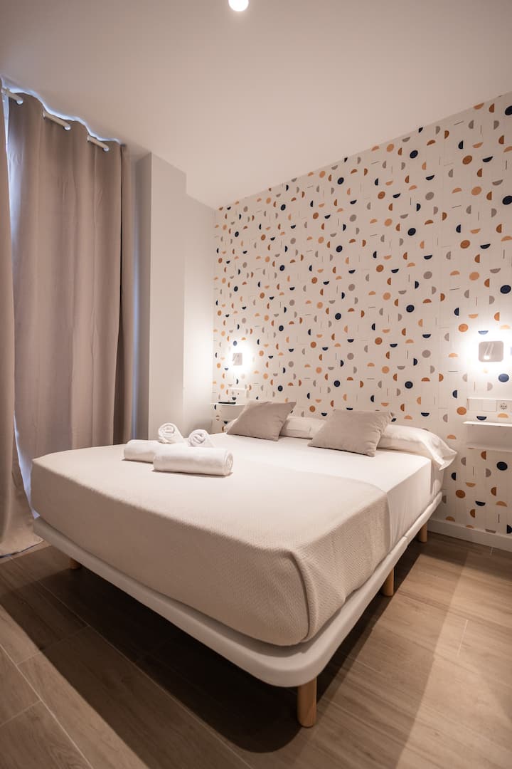 Yard Patraix B By Concept Flats - Valencia