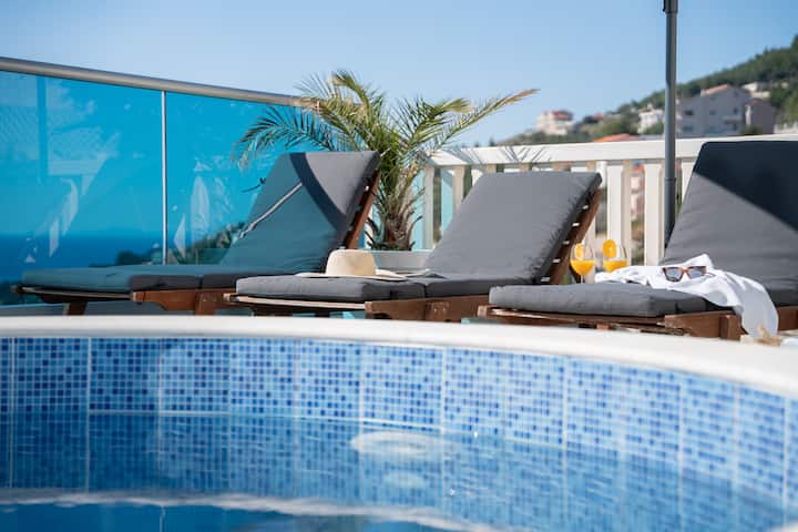 Sunny Hill Apartaments With Rooftop Pool #3 - Mimice