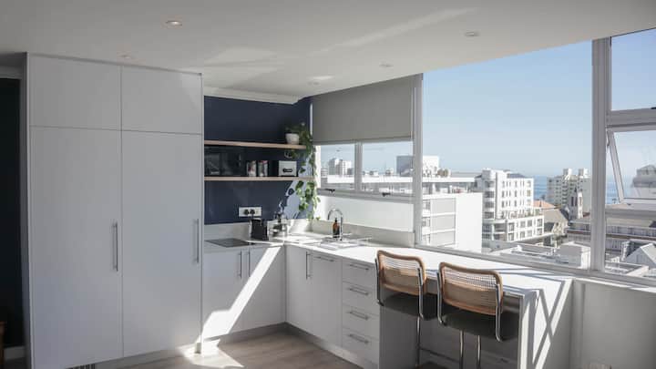 Modern Studio In Sea Point - Kaapstad