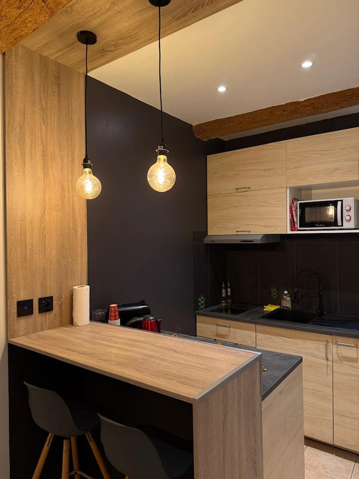 Le Gambetta -  Appartement Moderne Centre Ville - Nîmes