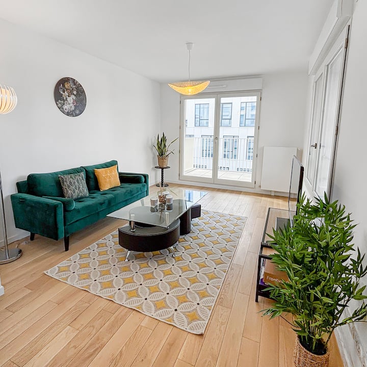 Balcon Ensoleillé, Design Moderne - Malakoff