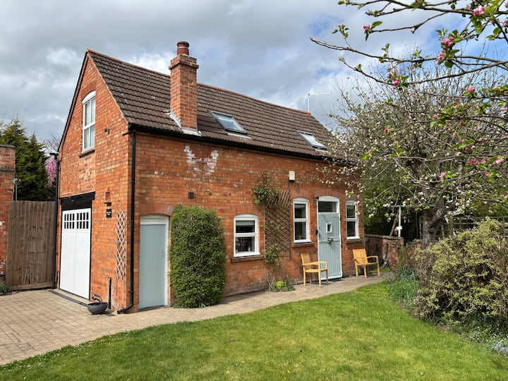 The Garden House, Loughborough - Near University - 러프버러