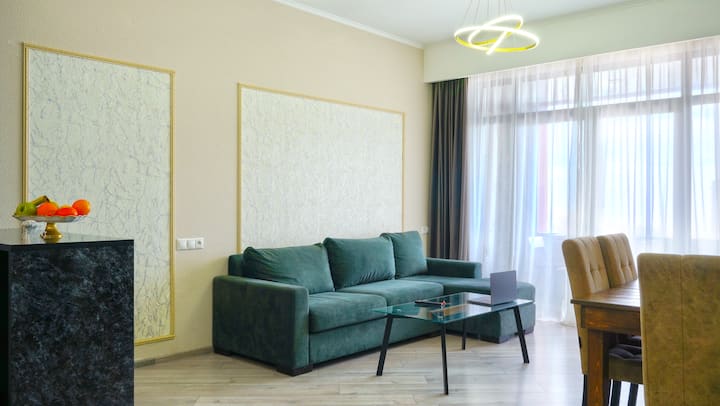 Spacious 2br/pool, Sauna Access/balcony & Bbq Area - 아르메니아