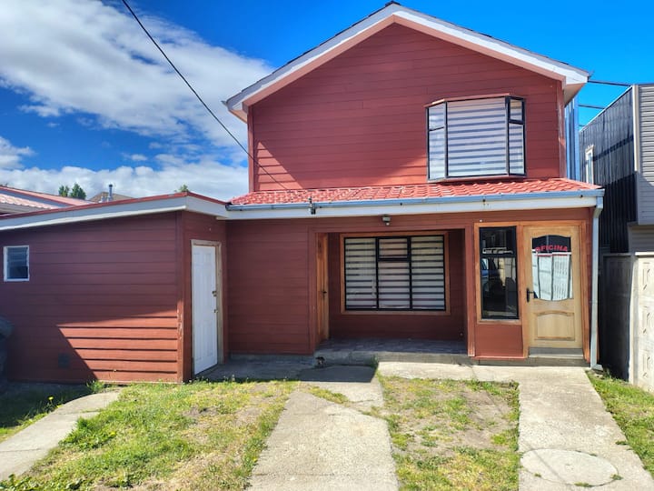 Casa Magallánica En Arriendo - Punta Arenas