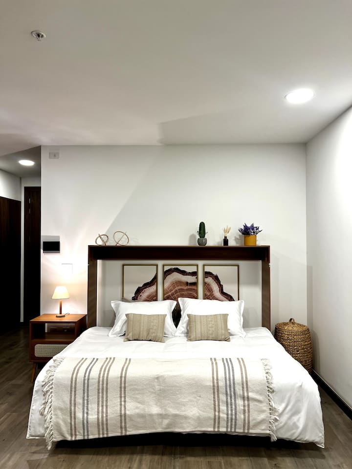 Best Location: Pool, Gym, Workspace - Quito