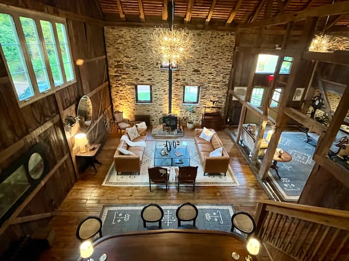 Stone Ridge Farm Inn - Doylestown, PA
