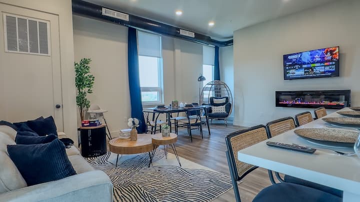 New! 2br/2b Apt, 1 Free Park + By Train, Sleeps 10 - Montclair, NJ