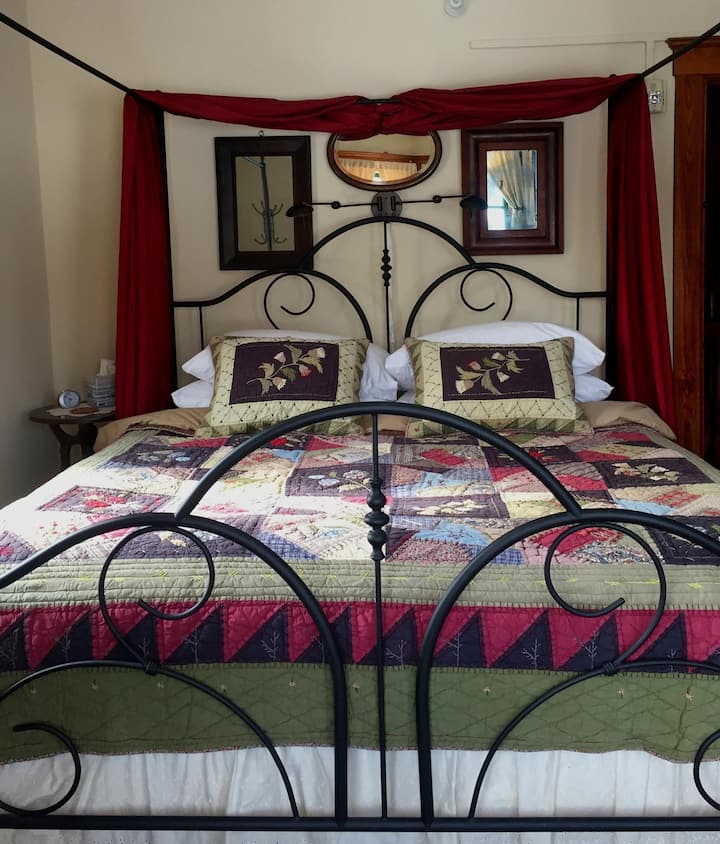 #2 - Meadow Suite - Woodstock, VT