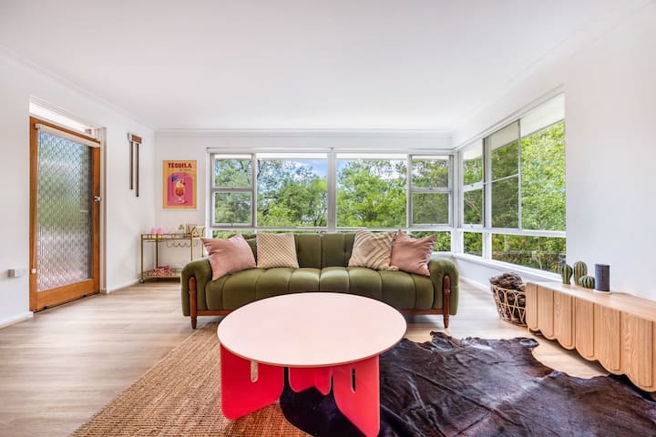 Leafy Urban Retreat - Queanbeyan