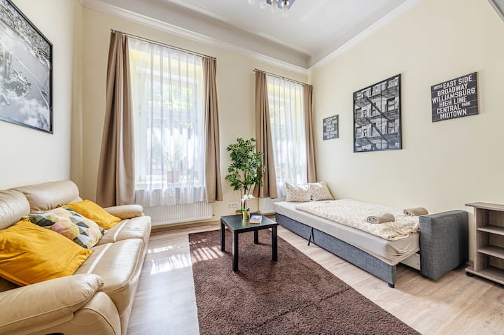 Krisztina Residence –Cozy Family Gem By Castle - Budapest