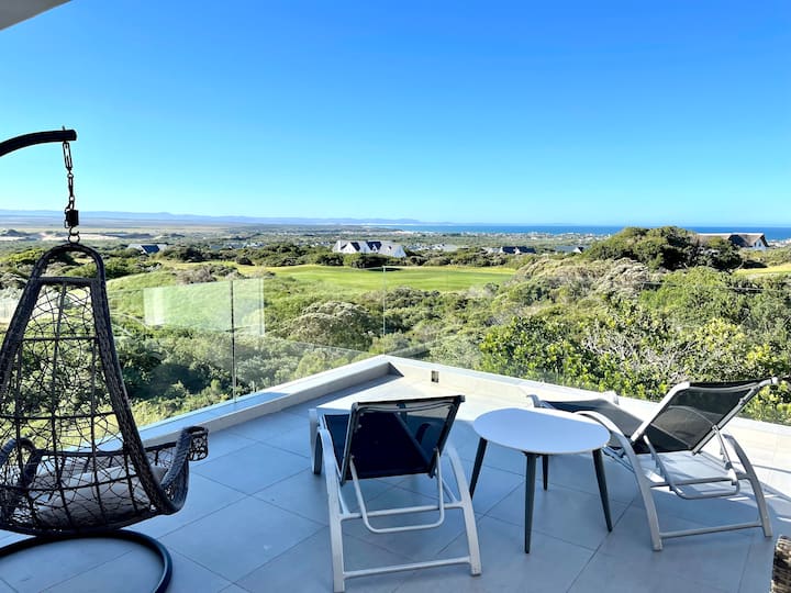 Villa 71 - Oyster Bay