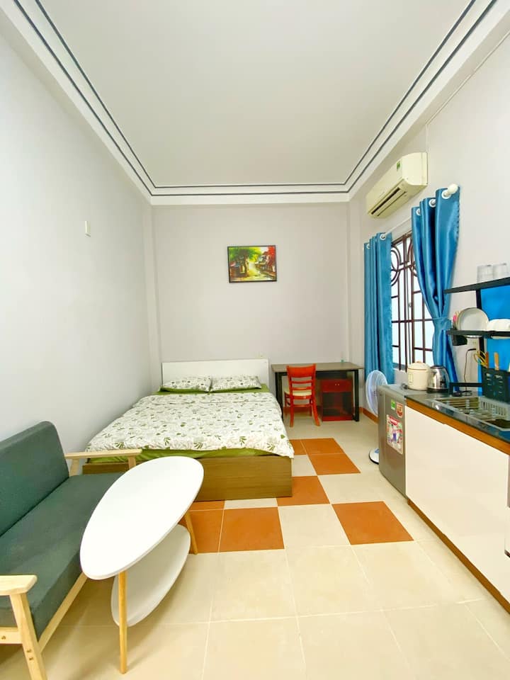 1st Floor- Backroom (R.103) - Vietnam