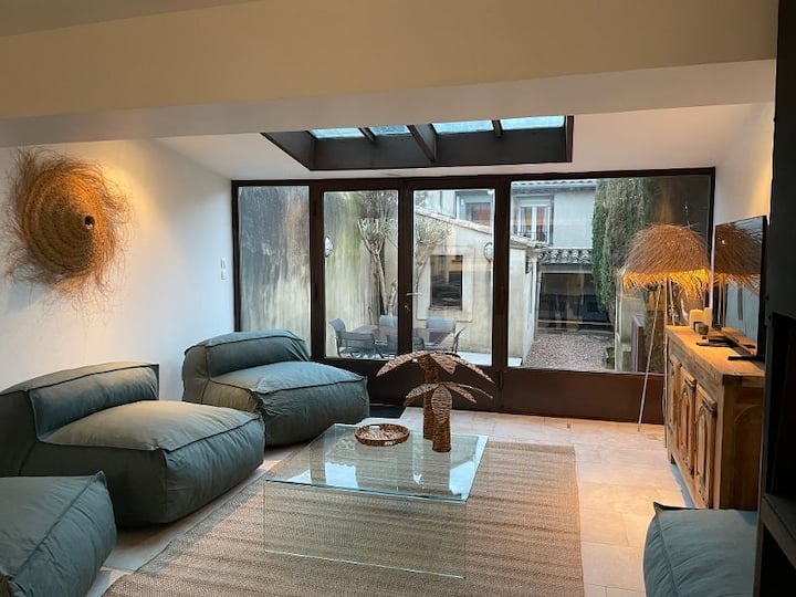 « Le Petit Camisou », Un éCrin Au Pied De La Cité. - Carcassonne