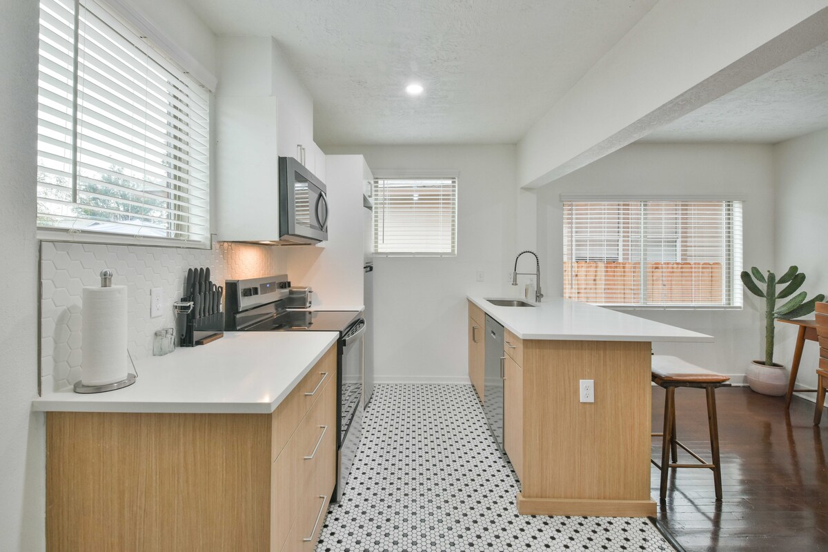 Downtown Houston Places To Stay | Houses and More | Airbnb