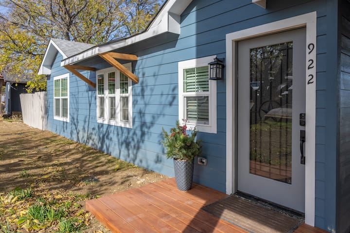 Blue Bayou On Lake Lewisville - Little Elm, TX