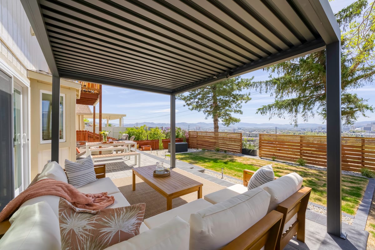 Reno Vacation Rentals & Homes - Nevada, United States | Airbnb