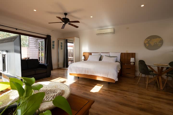 Parkview Coastal Retreat - Mandurah