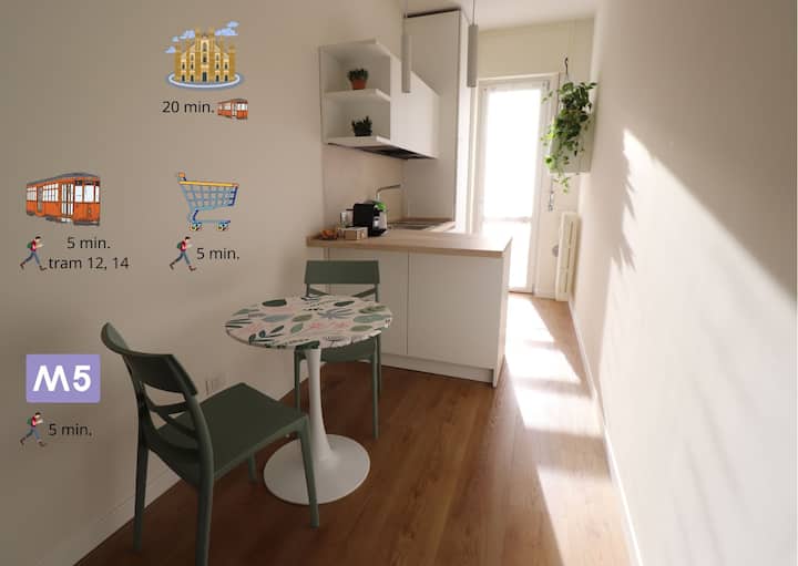 A Quattro Passi Da Citylife - Milán