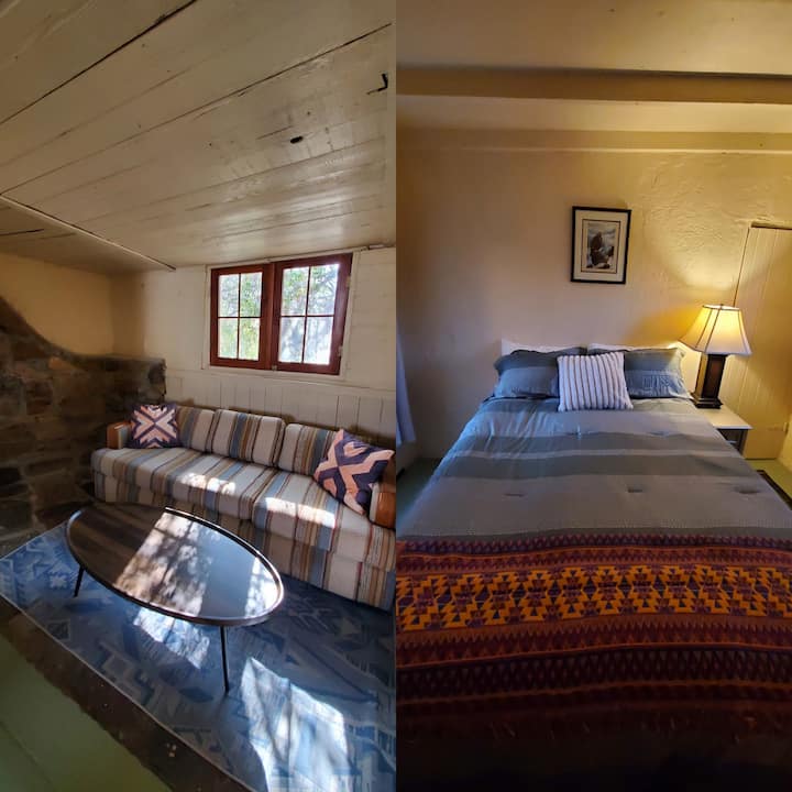 Historic Tucson Desert Cozy Stone 1br Apartment - Carousel, Tucson