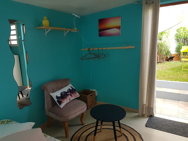 Bungalow  Proche Plage Av Piscine Coll +Parking - La Réunion