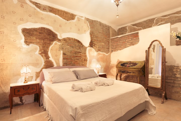 Il Castello Delle Dame - Lo Scudiero - Vigevano