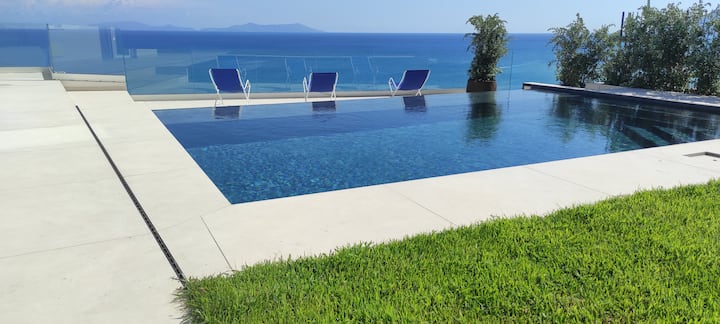 Villa Avec Piscine Et Vue Sur Les îLes ÉOliennes - Capo d'Orlando