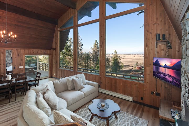 Spacious Mountain View Retreat - Kalispell, MT