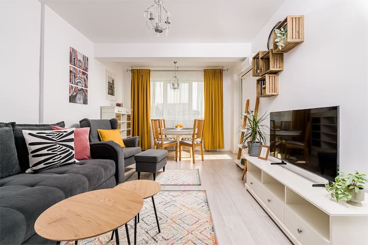 Cozy Apartment - Swimming Center, Airport & Therme - Otopeni