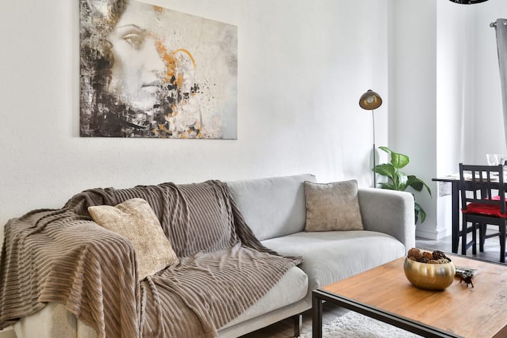 Lovely Quiet 2 Rooms Close To Center With Balcony - Mulhouse