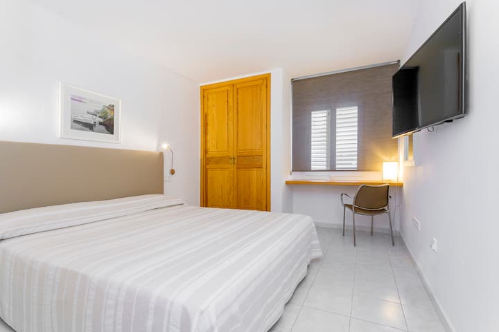 Santa Eulalia Center Apartment Beach & Center 2min - Santa Eulària des Riu