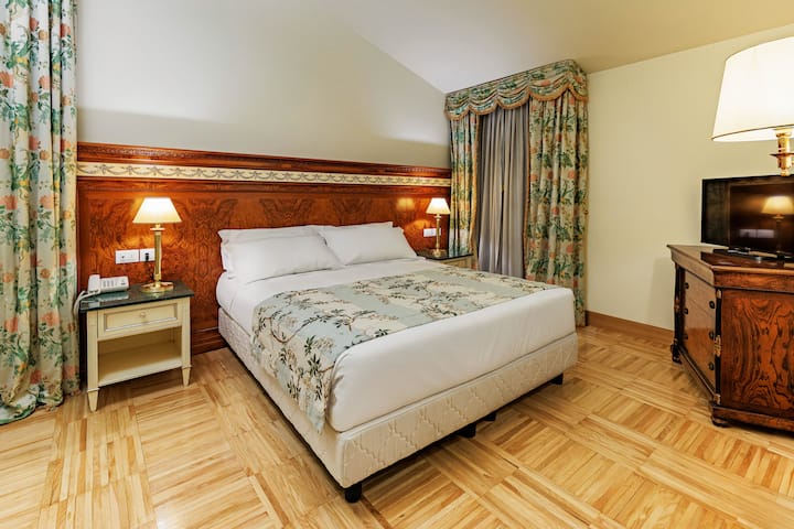 Camera Deluxe Hotel Villa Palma - Loria