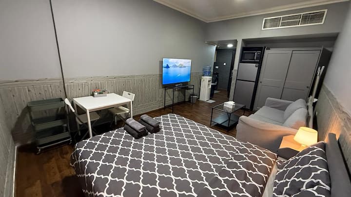 Super Economy Studio Apt. On Corniche  (No View) - シャールジャ