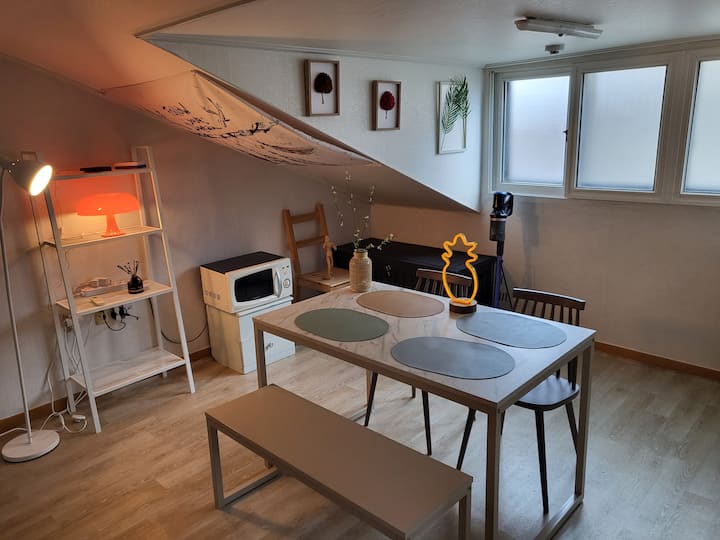 [이안]501,성심당600m,야구장차량5분,대흥동,선화동,출장,실습 숙소,2박이상10%할인 - Daejeon