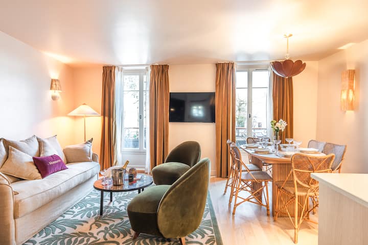 Appartement De Luxe 8 Personnes - Face Sacré Coeur - Paris