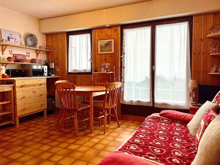 Chaleureux Appartement De Montagne - Thollon-les-Mémises