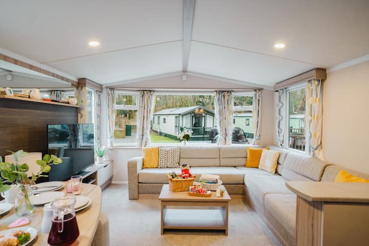 Beautiful Caravan On Windermere - White Cross Bay - Ambleside