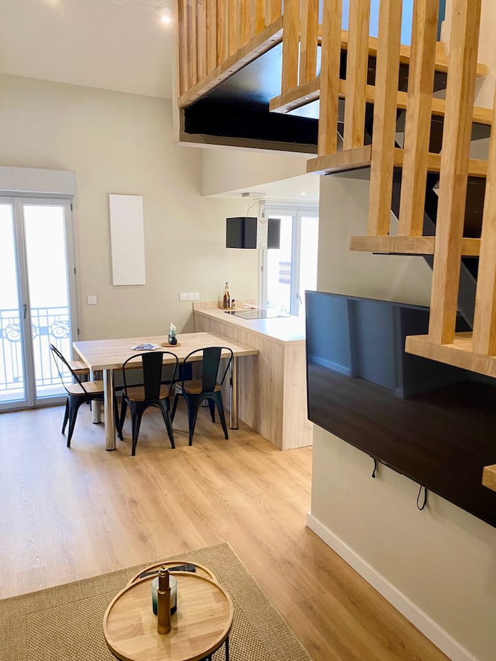 "La Perrière" Joli T2 En Duplex, Clim, Wifi - Sète