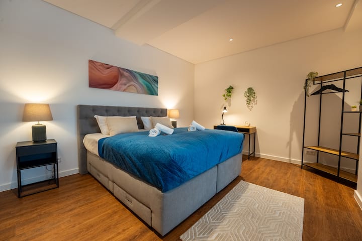Schlossberg Residences: 3-glocken Design Apartment - Viernheim