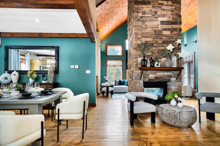 Location & Cozy Chalet Steps To Ski Slope/village - Ontario