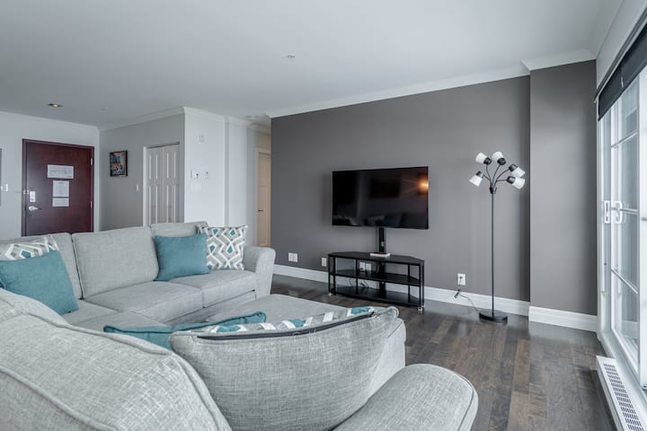 Hôtel à La Maison - La Suite De La Cathédrale #309 - Quebec City