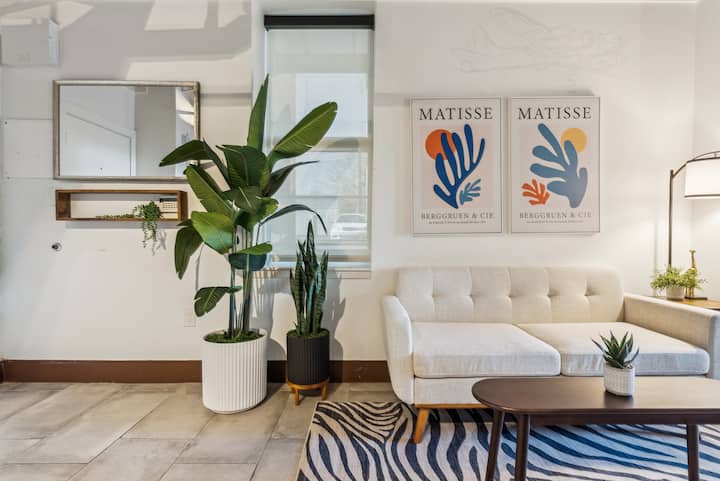Home Sweet Condo! Cozy Dallas Condo No. 109 - Dallas, TX