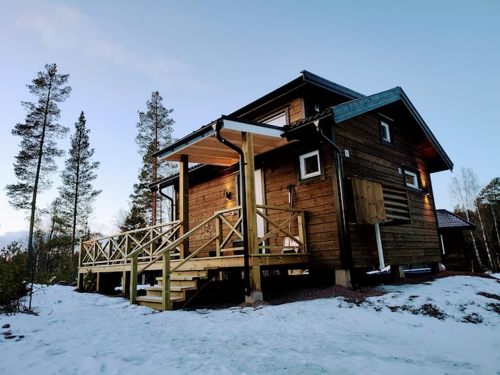 Magisch Berghuisje Svart Dalahäst - Suède